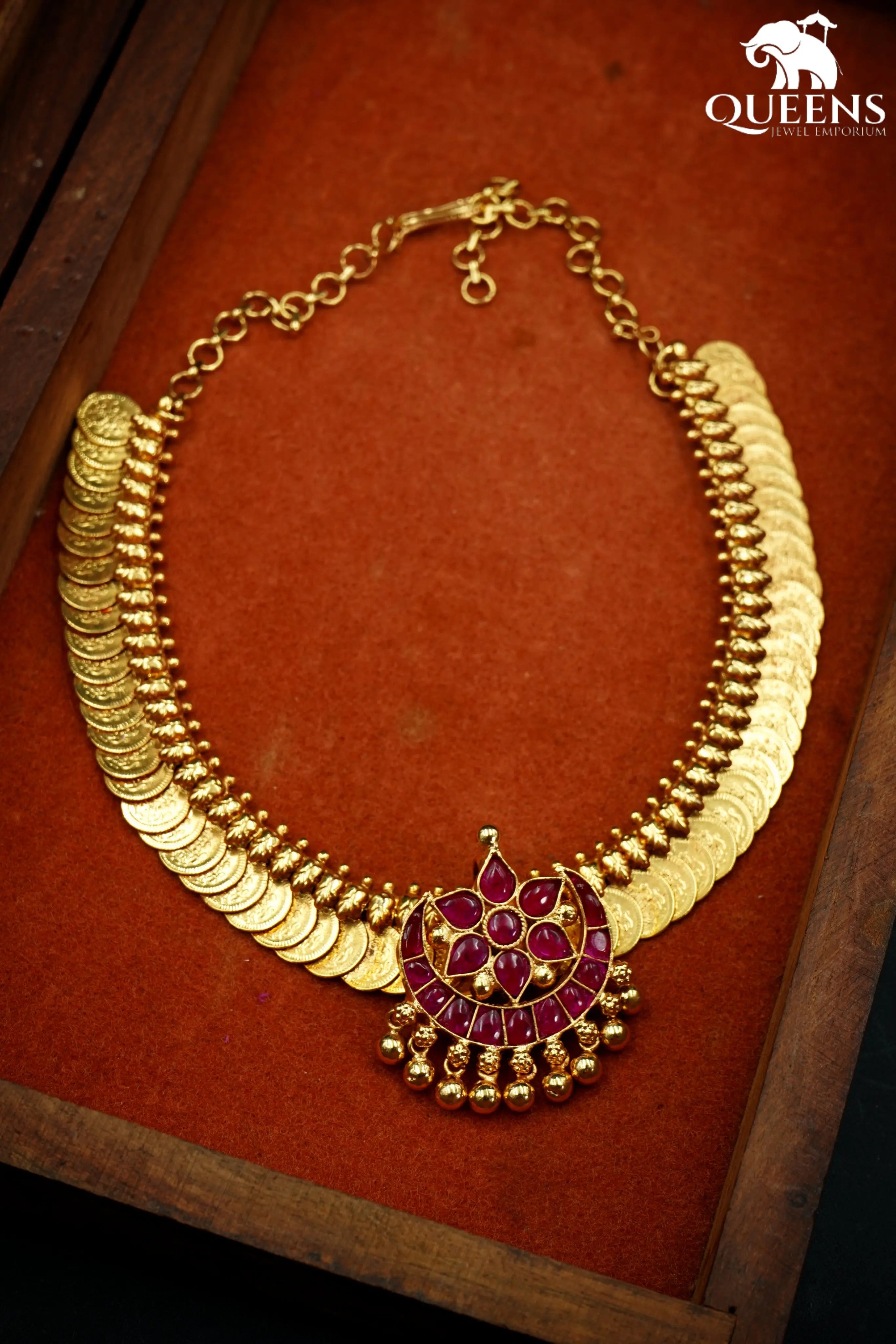 Dhanusham Kasu Necklace | Antique gold plated Kemp kasu necklace for ...